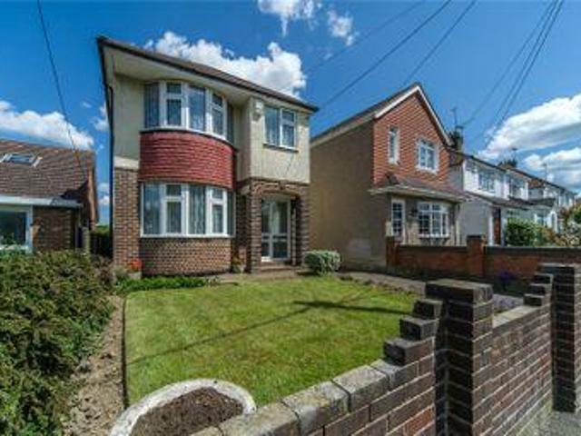 3 Bedrooms for sale in Lynette Avenue, Strood, Kent ME2