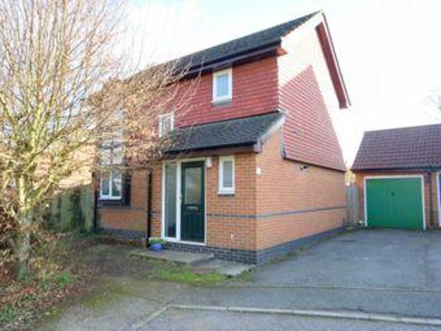 3 Bedrooms for sale in Laureate Way, Hemel Hempstead HP1