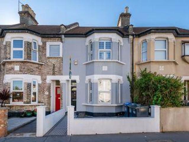 3 Bedrooms for sale in Leslie Park Road, Croydon CR0
