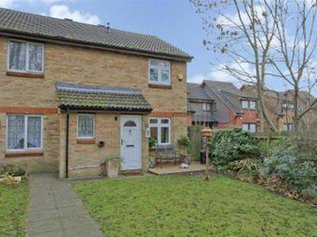 3 Bedrooms for sale in Lowdell Close, West Drayton UB7