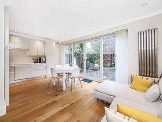 3 Bedrooms for sale in Pymers Mead, Dulwich, London SE21