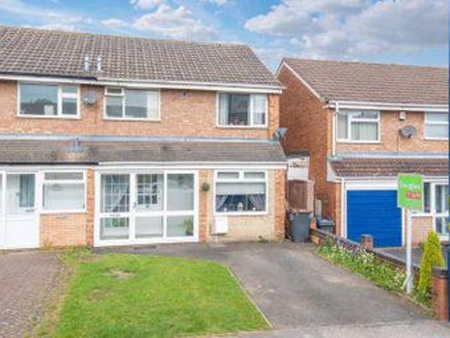 3 Bedrooms for sale in Pinewood Drive, Quinton, Birmingham B32