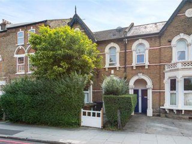 3 Bedrooms for sale in Stanstead Road, London SE6