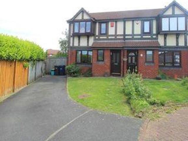 3 Bedrooms for sale in Stratfield Place, Leyland PR25
