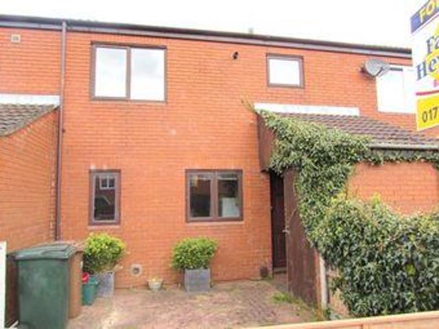 3 Bedrooms for sale in Seven Acres, Preston PR5