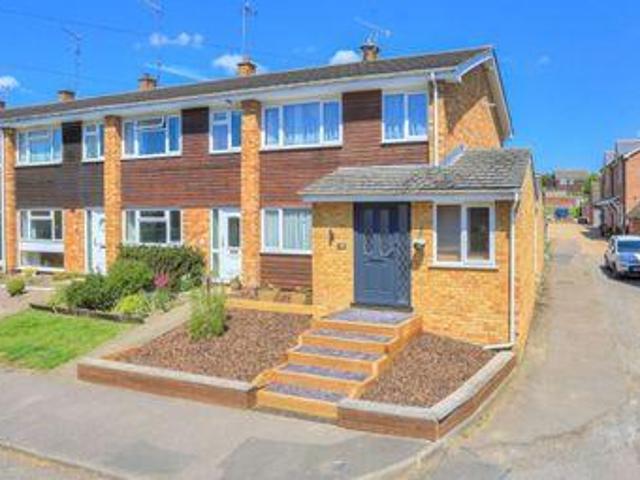 3 Bedrooms for sale in The Wick, Kimpton, Hitchin SG4
