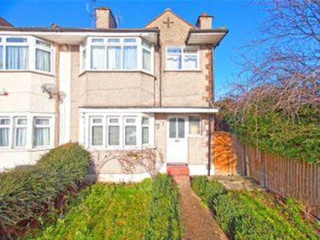 3 Bedrooms for sale in The Crest, Hendon NW4