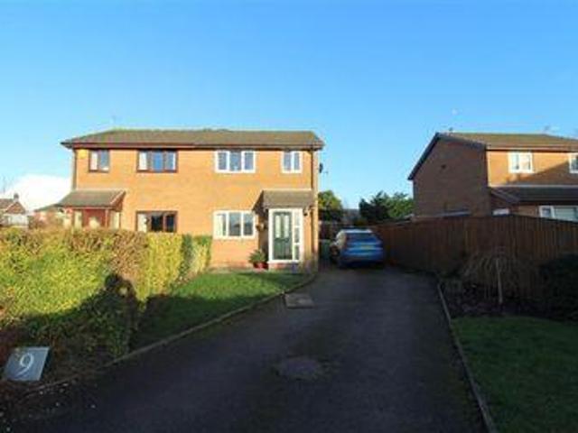 3 Bedrooms for sale in Toulmin Close, Preston PR3