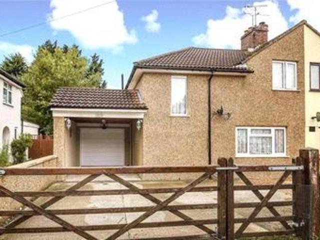 3 Bedrooms for sale in Vernon Drive, Harefield, Uxbridge, Middlesex UB9