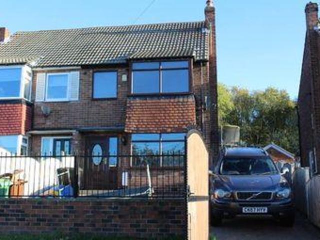 3 Bedrooms for sale in Whitehouse Lane, Great Preston LS26
