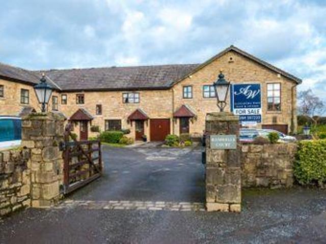 3 Bedrooms for sale in Windy Harbour Lane, Bromley Cross, Bolton BL7