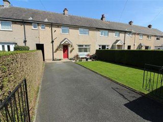 3 Bedrooms for sale in Windermere Road, Carnforth LA5