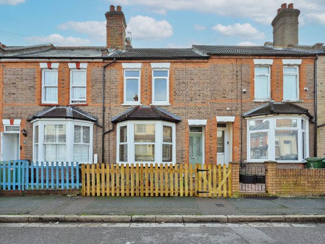 3 Bedrooms House terraced for Rent in Parker Street | Foxtons