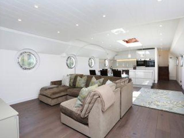 3 Bedrooms Houseboat for sale in Plantation Wharf Mooring, Battersea SW11