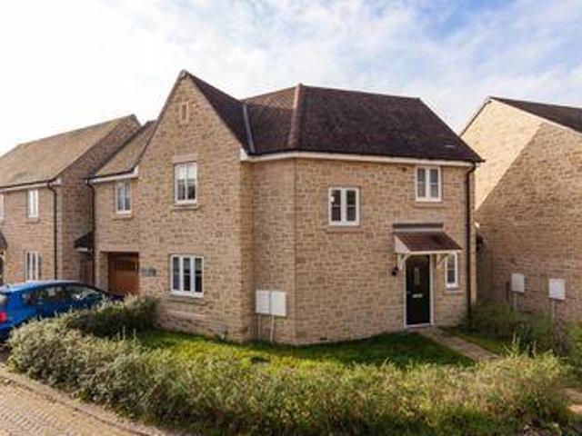 3 Bedrooms Link detached house for rent in Roman Close, Kirtlington, Kidlington OX5