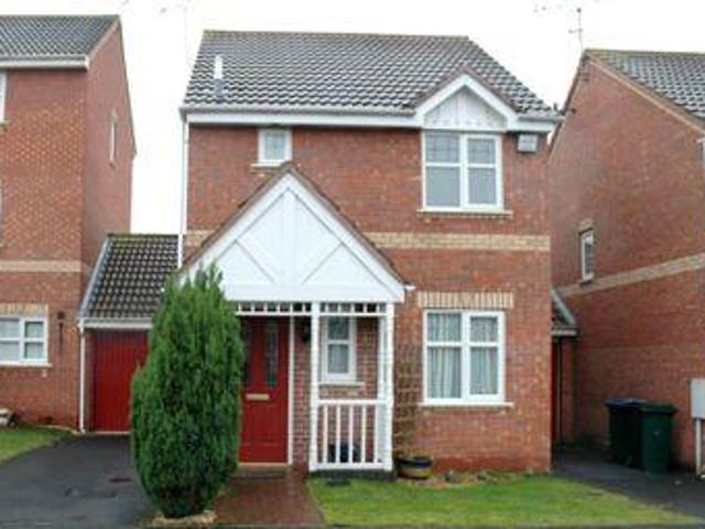 3 Bedrooms Link detached house for rent in Witnell Road, Daimler Green, Coventry CV6