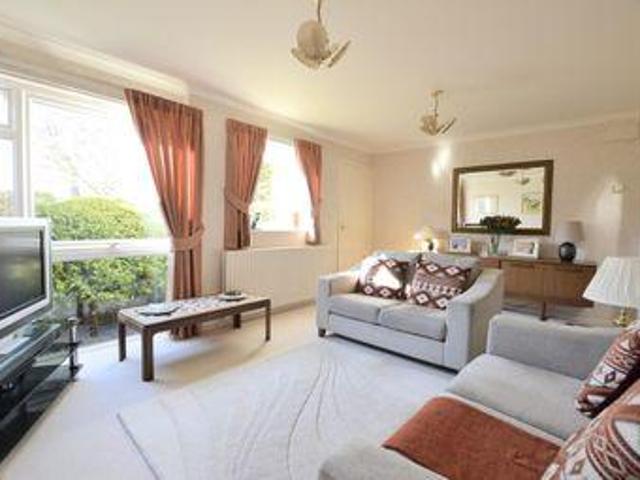 3 Bedrooms Link detached house for sale in Badminton Gardens, Bath, Somerset BA1