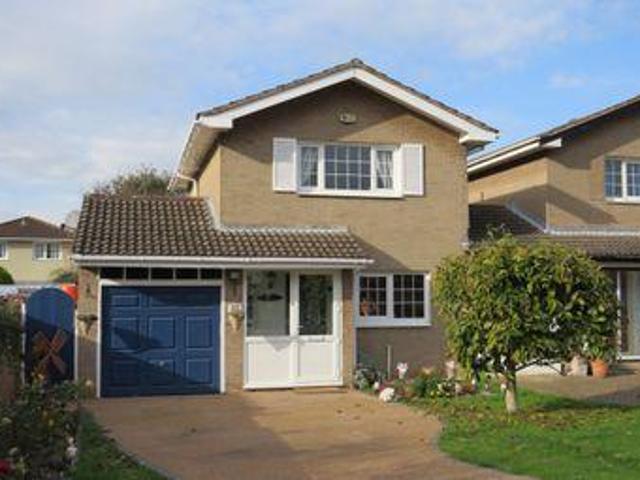 3 Bedrooms Link detached house for sale in Grandstand Road, Hereford HR4