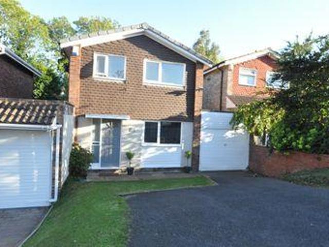 3 Bedrooms Link detached house for sale in Grovewood Drive, Birmingham B38