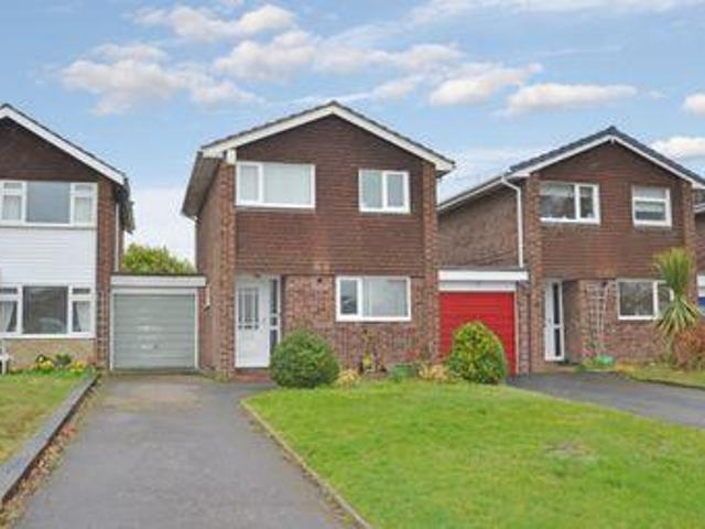 3 Bedrooms Link detached house for sale in Oak Avenue, Newport TF10