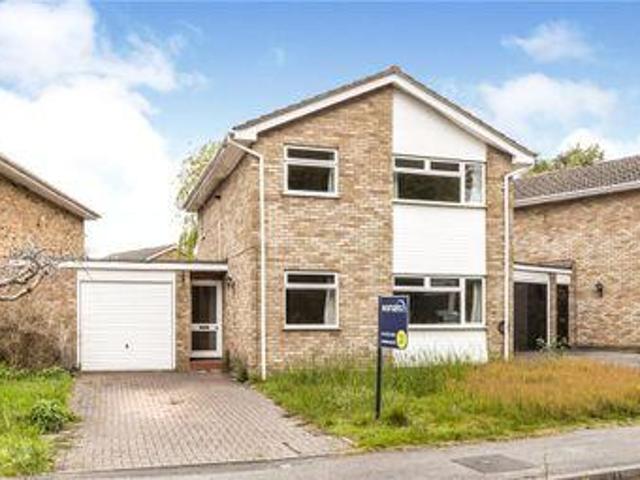 3 Bedrooms Link detached house for sale in Mornington Avenue, Finchampstead, Wokingham RG40