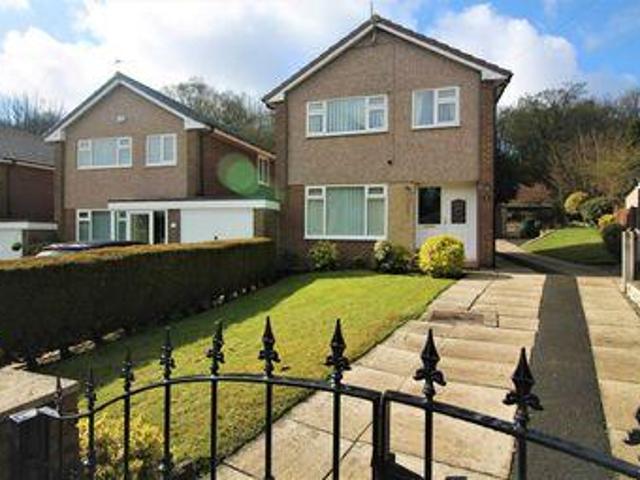 3 Bedrooms Link detached house for sale in Sedgefield Drive, Smithills, Bolton BL1