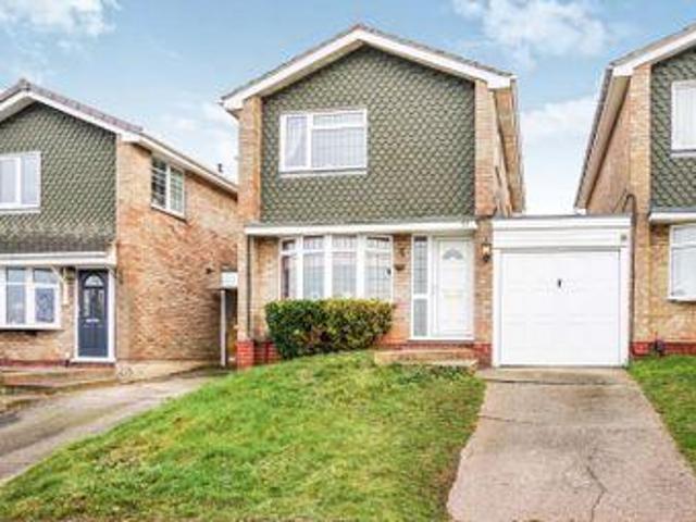 3 Bedrooms Link detached house for sale in Stonepine Close, Stafford ST17