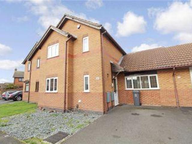 3 Bedrooms Link detached house for sale in Pinewood Close, Leicester LE4