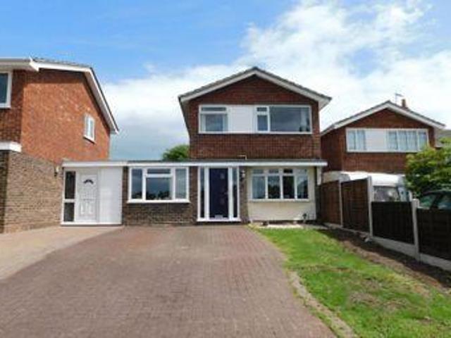3 Bedrooms Link detached house for sale in Pinewood Drive, Little Haywood, Stafford ST18