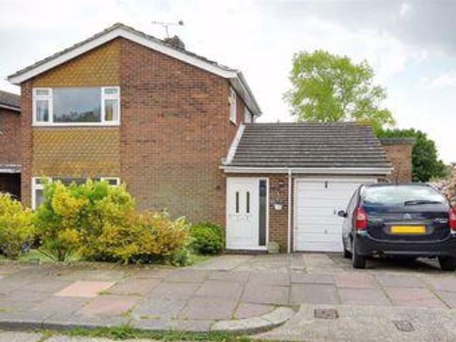 3 Bedrooms Link detached house for sale in Whylands Avenue, Worthing, West Sussex BN13