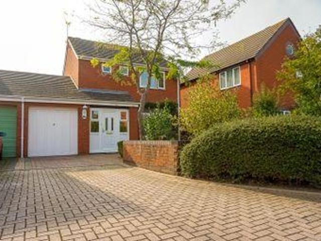 3 Bedrooms Link detached house for sale in Telford Way, Milton Keynes MK14