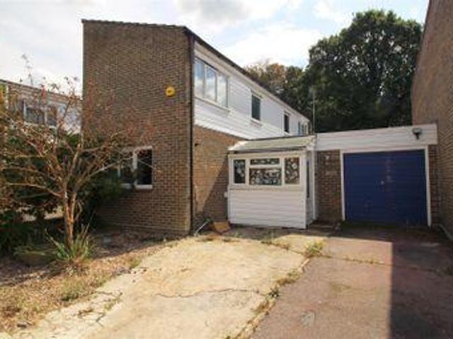 3 Bedrooms Link detached house for sale in The Grooms, Worth, Crawley RH10