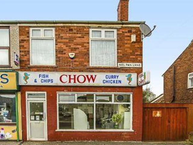 3 Bedrooms Retail premises for sale in Nel Pan Lane, Leigh, Lancashire WN7