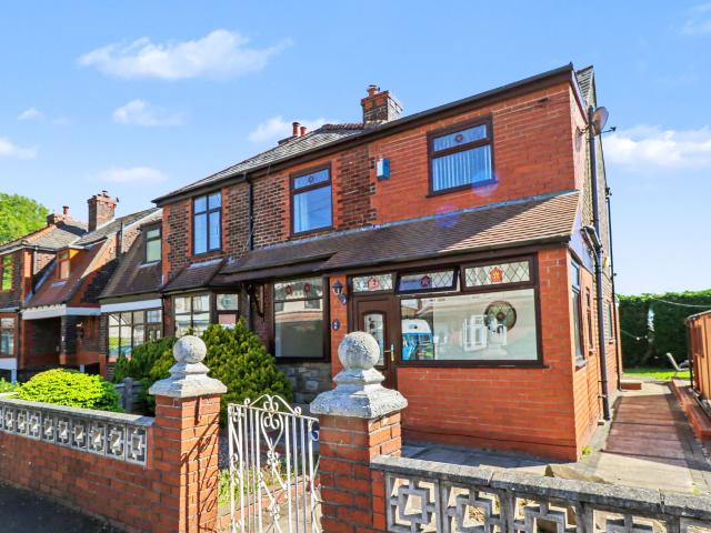 3 Bedrooms, Semi Detached House