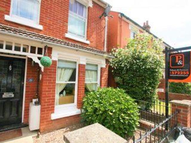 3 Bedrooms Semi detached house for rent in Constantine Road, Colchester CO3