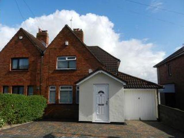 3 Bedrooms Semi detached house for rent in Cossington Road, Knowle, Bristol BS4