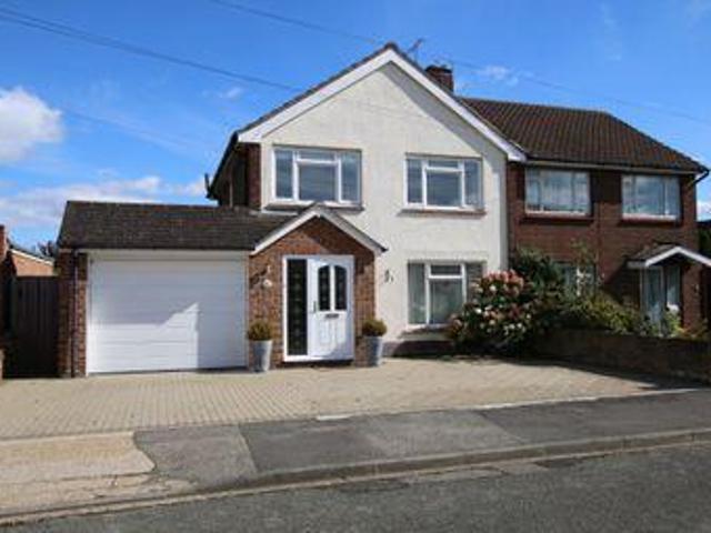 3 Bedrooms Semi detached house for rent in Cawcott Drive, Windsor SL4