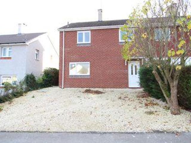 3 Bedrooms Semi detached house for rent in Carrwood Road, Renishaw, Sheffield S21