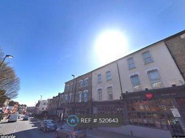 3 Bedrooms Semi detached house for rent in Church Road, London NW4