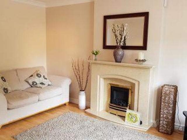 3 Bedrooms Semi detached house for rent in Churchill Road, Sutton Coldfield B73
