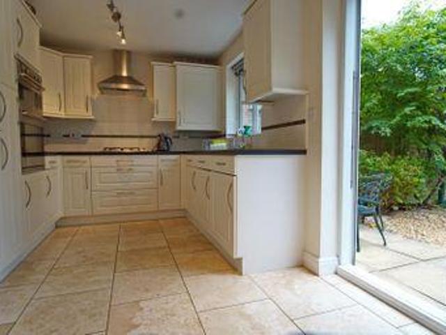 3 Bedrooms Semi detached house for rent in Charlton Leaze, Cat Brain, Bristol BS10