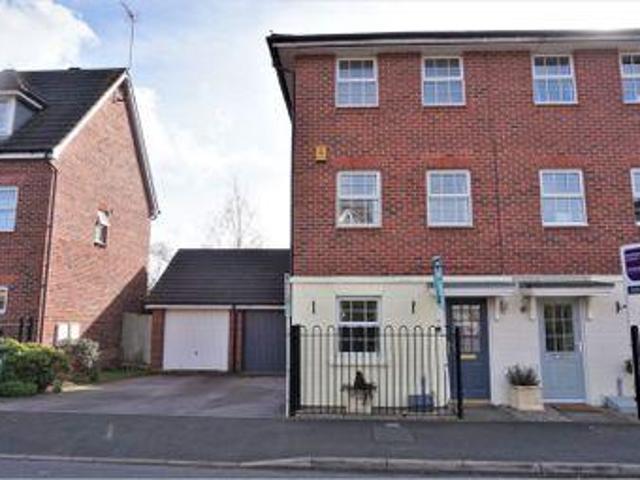 3 Bedrooms Semi detached house for rent in Clonners Field, Nantwich CW5