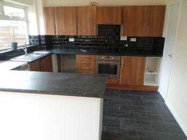3 Bedrooms Semi detached house for rent in Cranberry Lane, Alsager, Stoke On Trent ST7