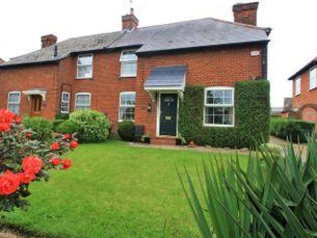 3 Bedrooms Semi detached house for rent in Crown Street, Dedham, Essex CO7