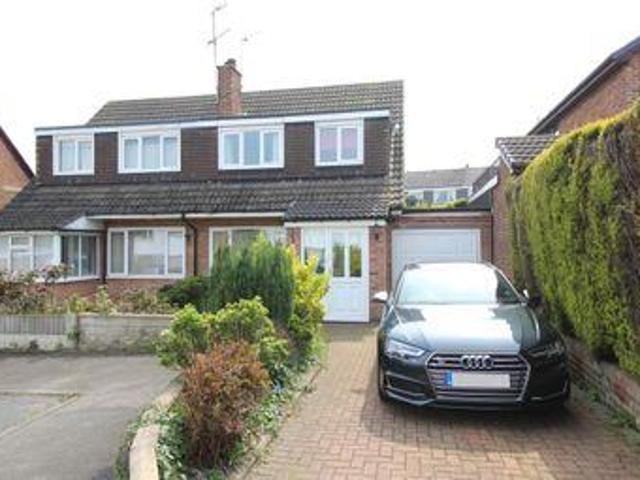 3 Bedrooms Semi detached house for rent in Ambleside Walk, North Anston, Sheffield S25