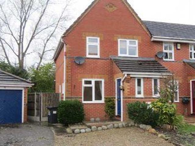 3 Bedrooms Semi detached house for rent in Alderton Drive, Westhoughton BL5