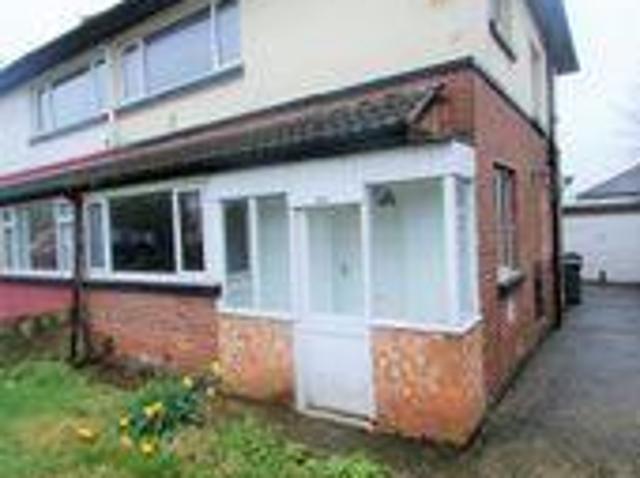 3 Bedrooms Semi detached house for rent in Argie Avenue, Burley, Leeds LS4