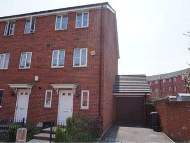 3 Bedrooms Semi detached house for rent in Beatrix Place, Horfield BS7