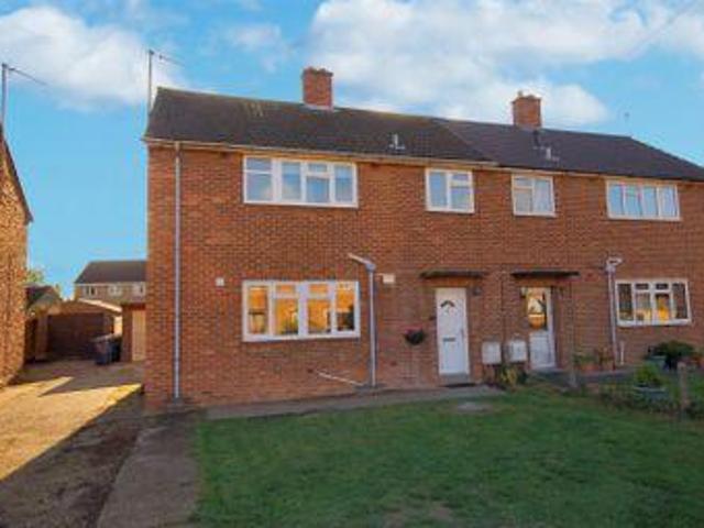 3 Bedrooms Semi detached house for rent in Benet Close, Milton, Cambridge CB24