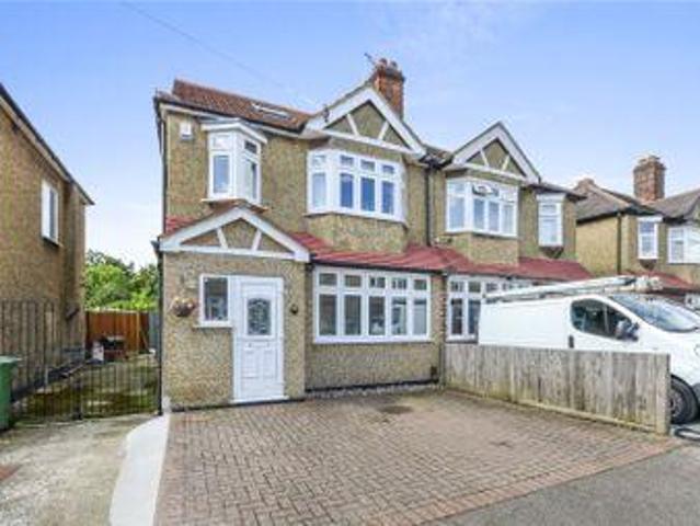 3 Bedrooms Semi detached house for rent in Birchwood Avenue, Wallington SM6